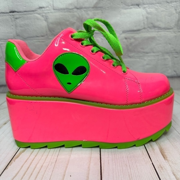 YRU | Shoes | Yru Lala Alien Platform Pink Shoes | Poshmark